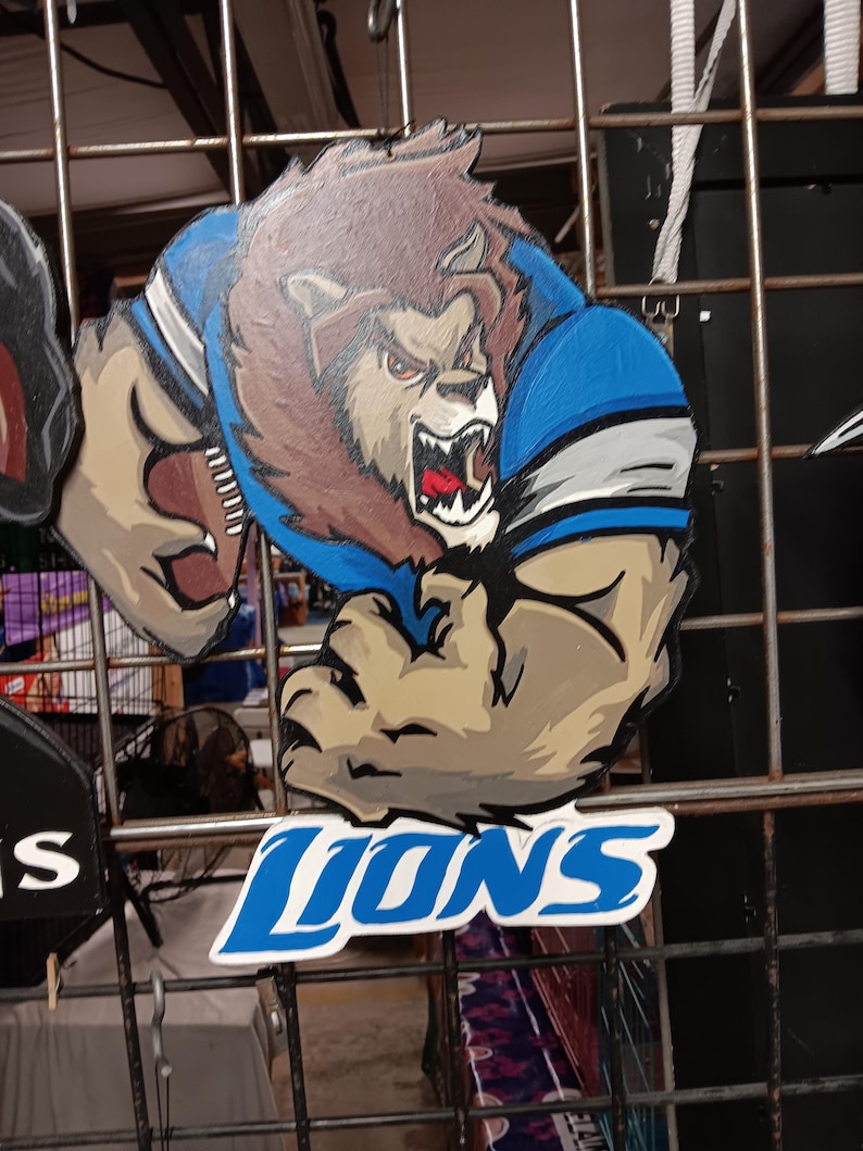 Detroit Lions Hand Painted Team Cut Out Wall Decor - Etsy