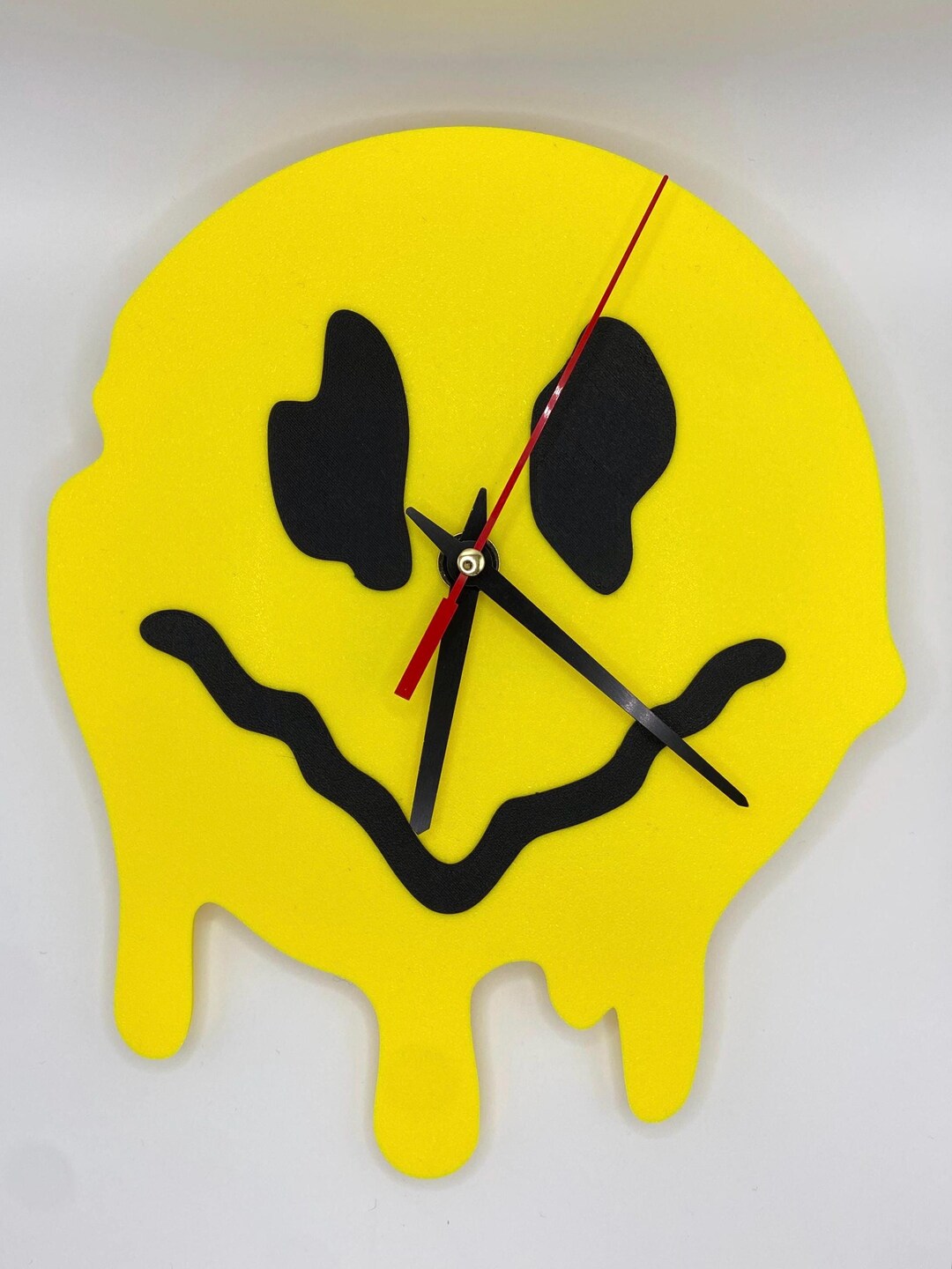 Melting Smiley Clock Smile Face Wall Clock Old Skool Smile Wall Decor ...
