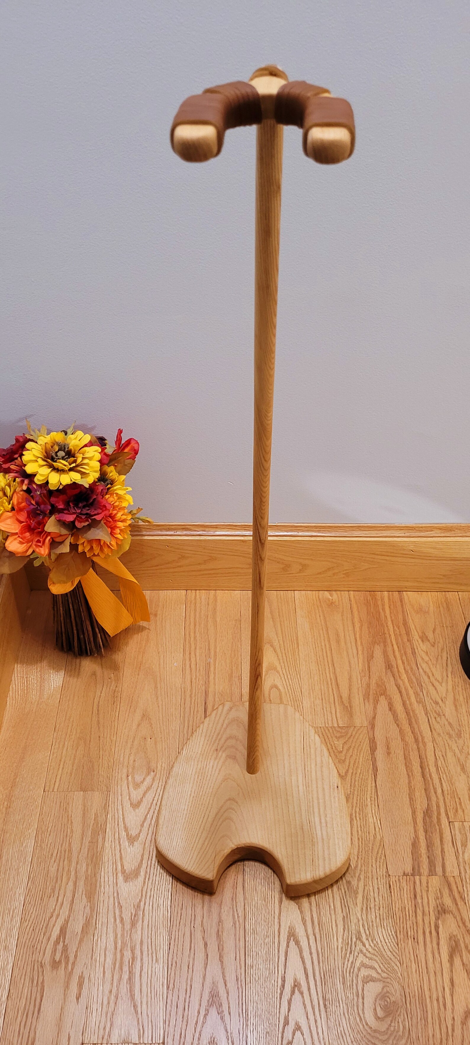 Guitar Stand - "rails" - Etsy