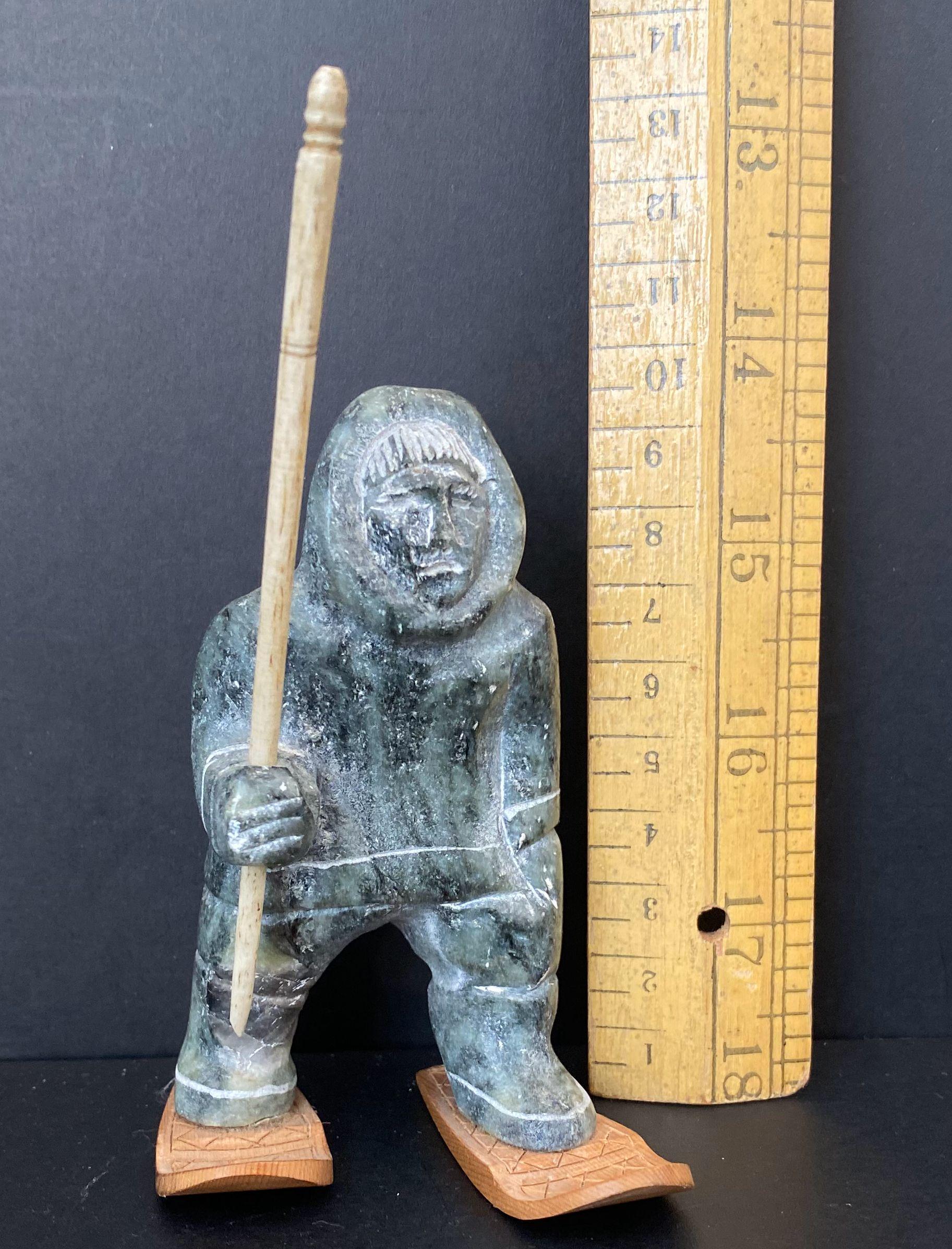 W0810 Vintage Signed Hand Carved Inuit Eskimo Sculpture Figurine ...
