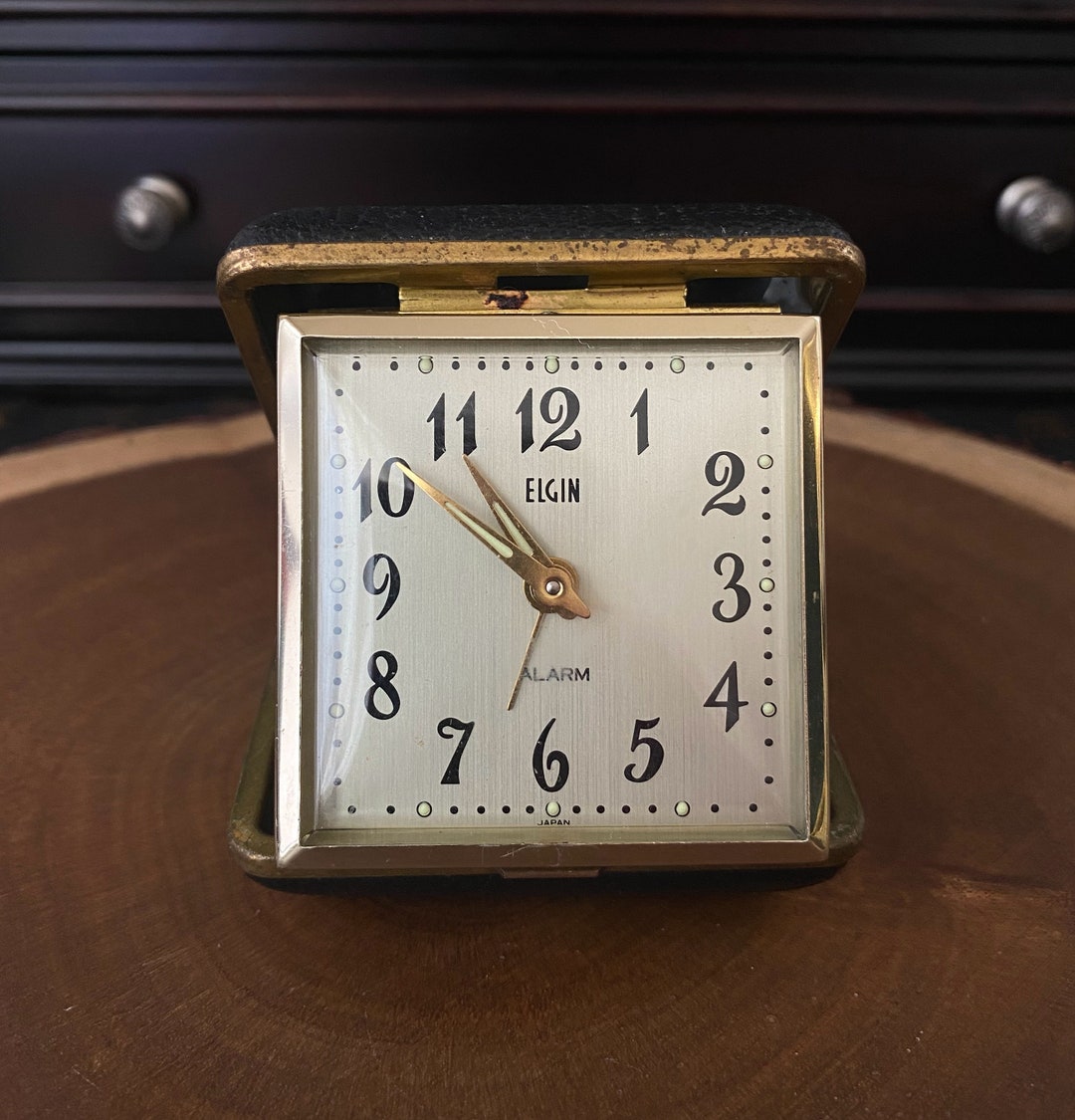W0242 Vintage Elgin Travel Alarm Clock/ Made in Japan - Etsy