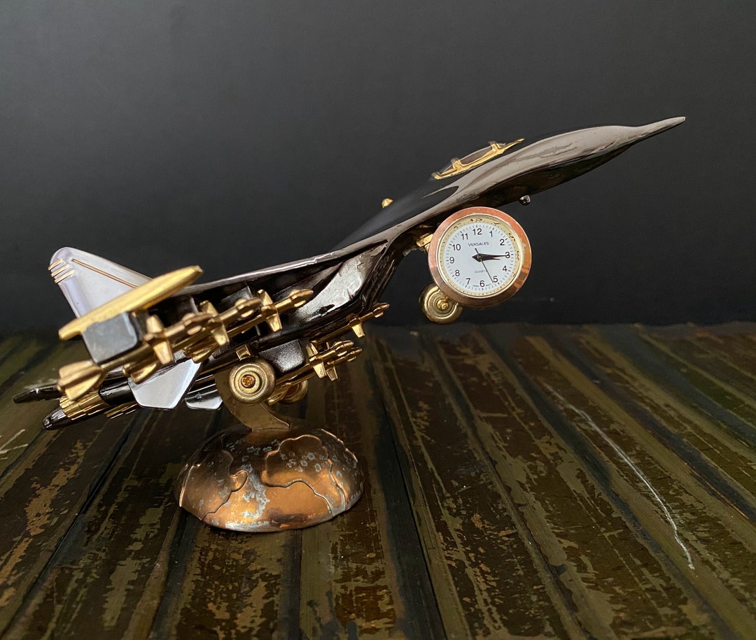 W0206 Rare Vintage MIG-29 Fighter Jet Desk Clock Quartz Japan Movement ...