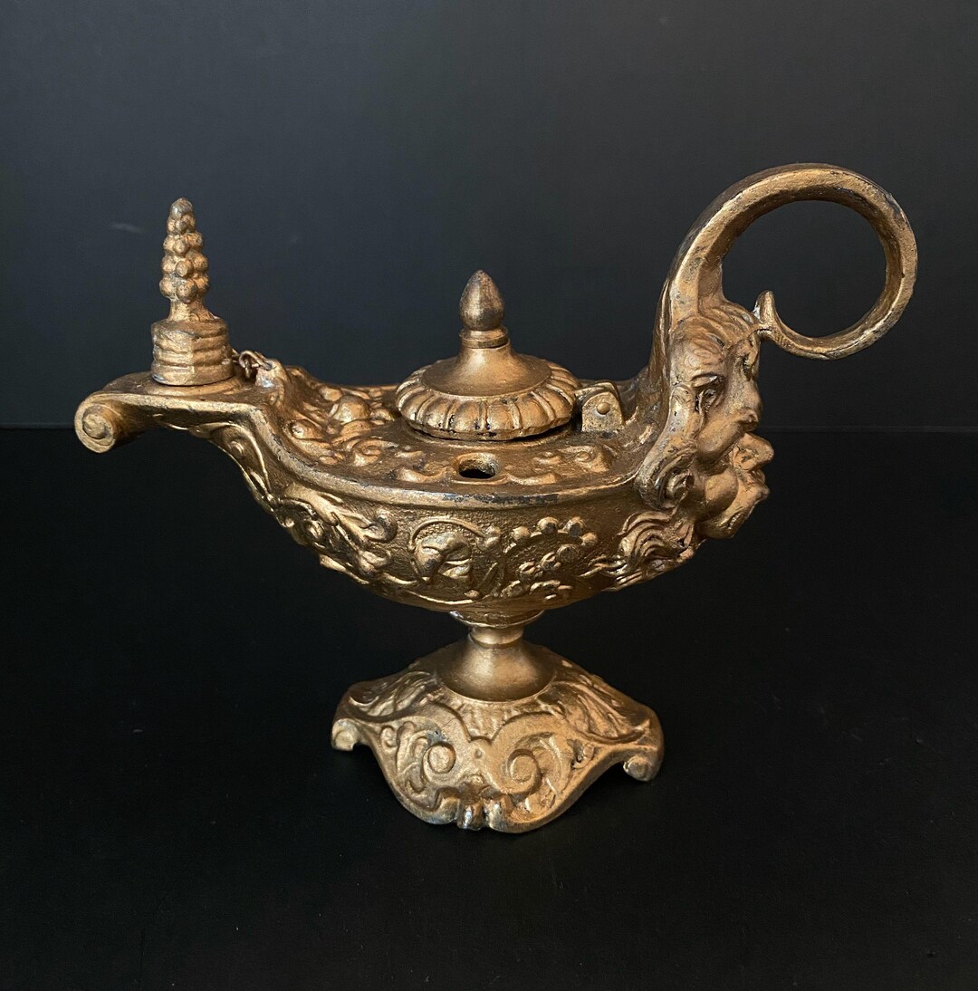 W0728 Antique Victorian Gothic Oil Lamp With Face /solid Brass Oil Lamp ...