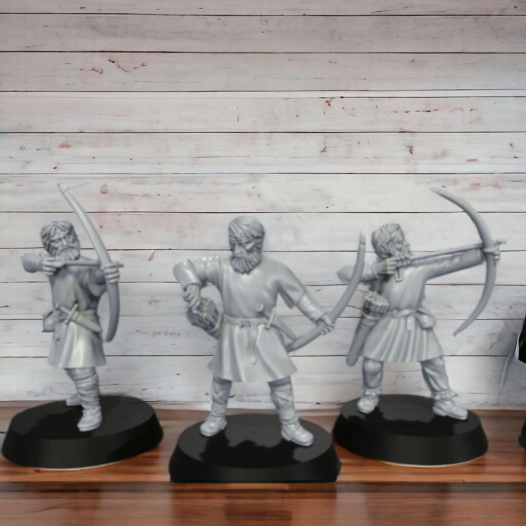 Medieval Woodsmen Peasant Archers 28mm 1/56 Unpainted Wargames and ...