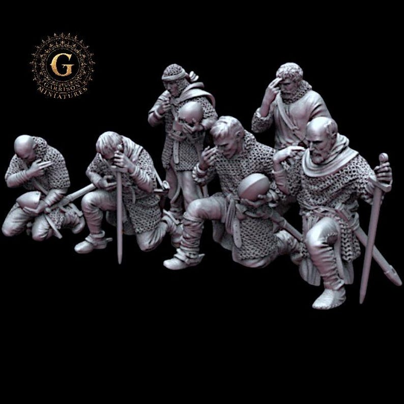 Warrior Priest & Praying Knights: 28mm Medieval Wargame and Diorama ...