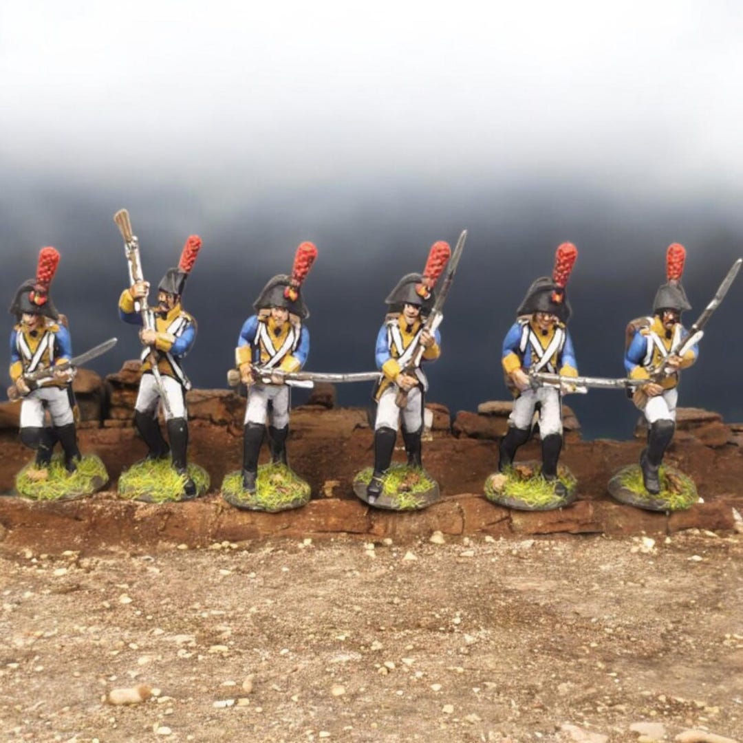 UNPAINTED Napoleonic Spanish Infantry in Bicornes Charging X6 28mm 1/56 ...