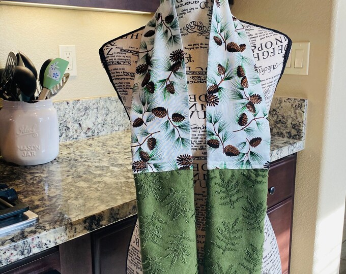 Bakers Boa Neck Towel With Mountain Charm - Cozy Cabin Decor - Pine ...