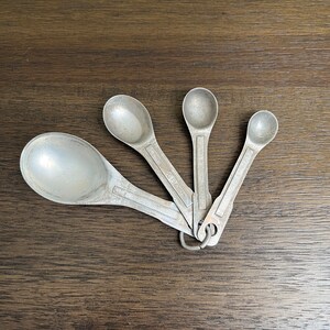 1960s Vintage Aluminum Measuring Spoons - Etsy