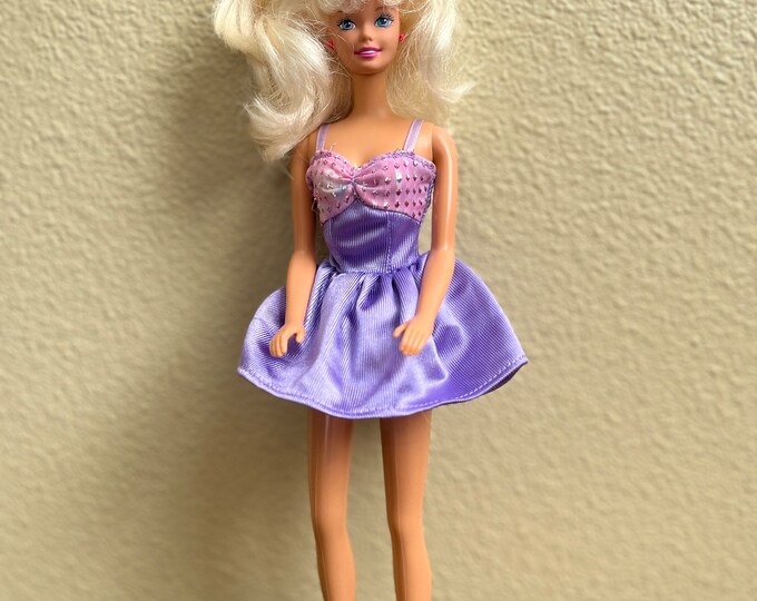 1990s Barbie Doll + 3 Barbie Outfits - Etsy