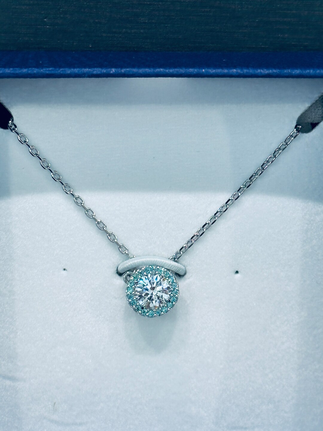 Swarovski Constella Pendant, Round Cut, Pave, Clear, Rhodium Plated ...
