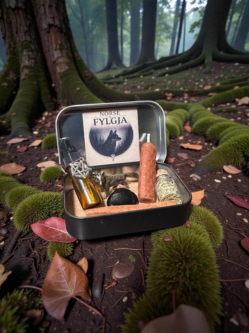 Fox Spirit Guide Tin, Norse-inspired Fylgja Kit, Travel Altar, Candle ...