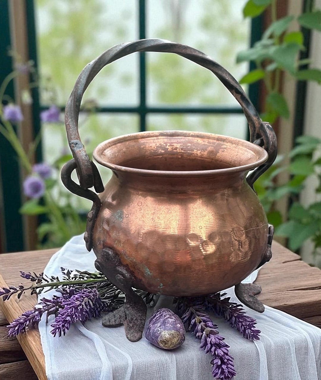 Small W German Copper Cauldron With Iron Handle & Feet, Witchy Altar ...