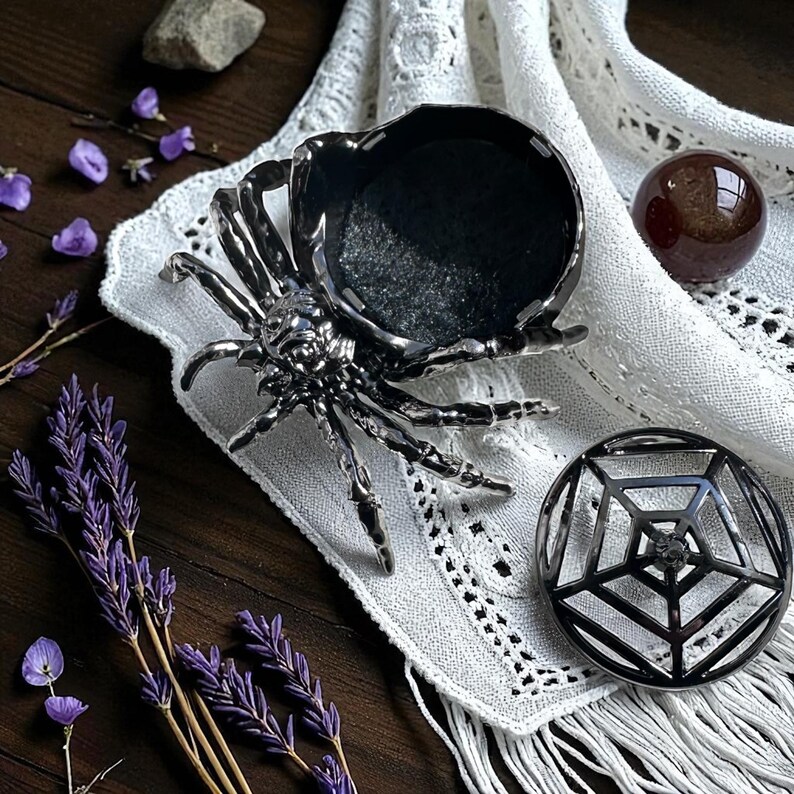 Spider Incense Burner, Halloween Décor, Incense Cones - Etsy