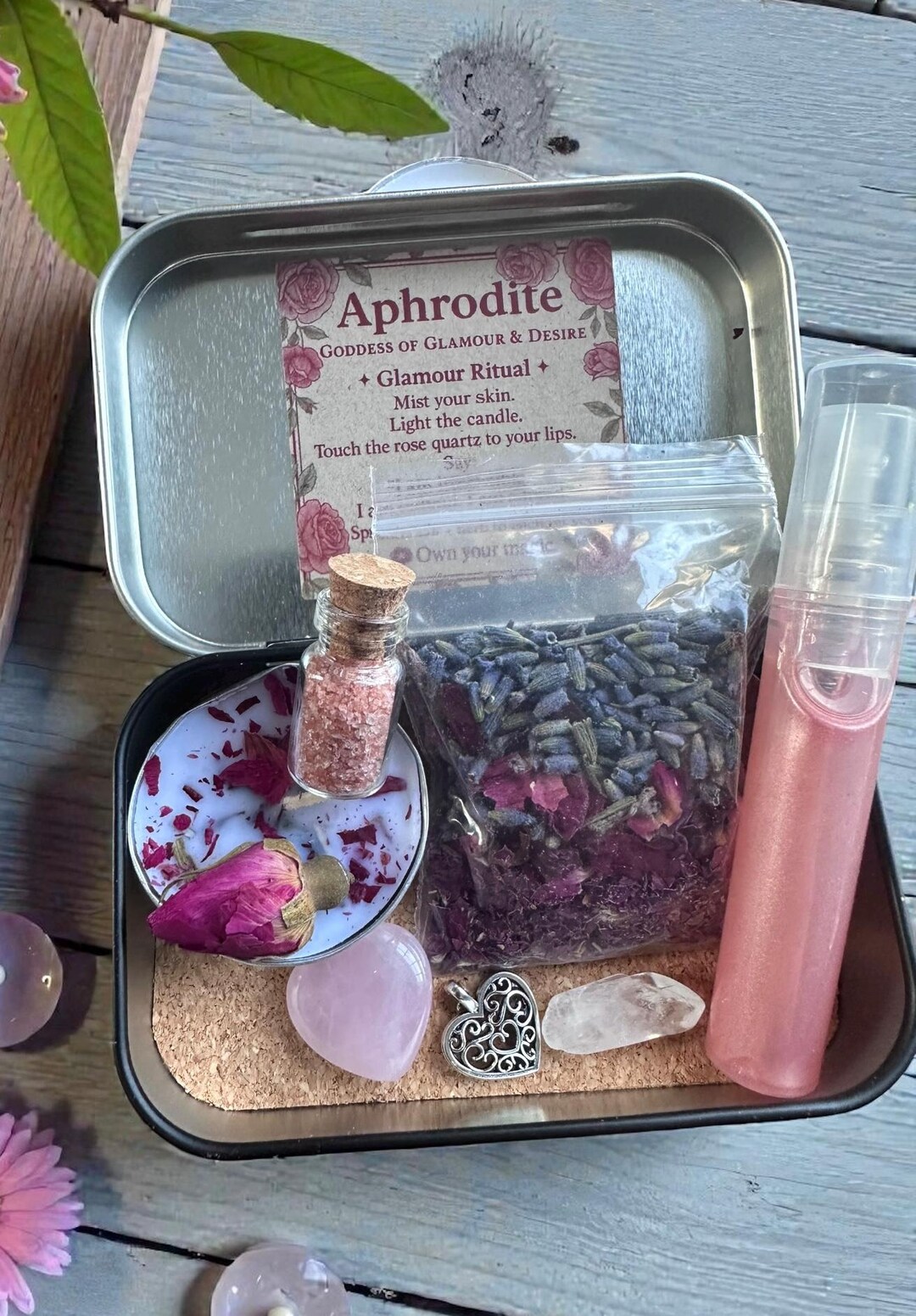 Aphrodite Altar Tin, Goddess Ritual Kit for Love & Self-worth - Etsy