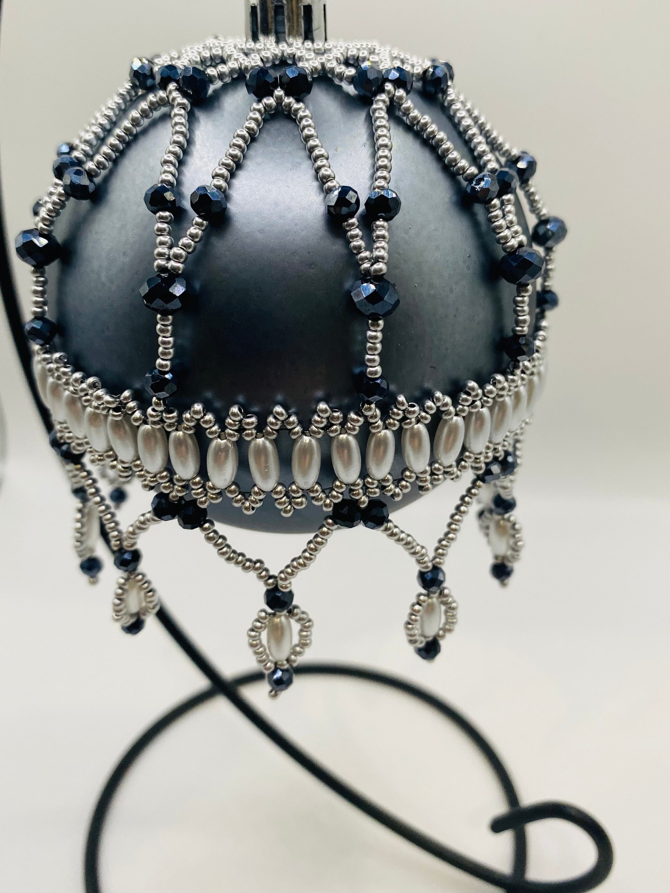 Cleopatra Beaded Ornament Cover Pattern, Bauble Pattern - Etsy