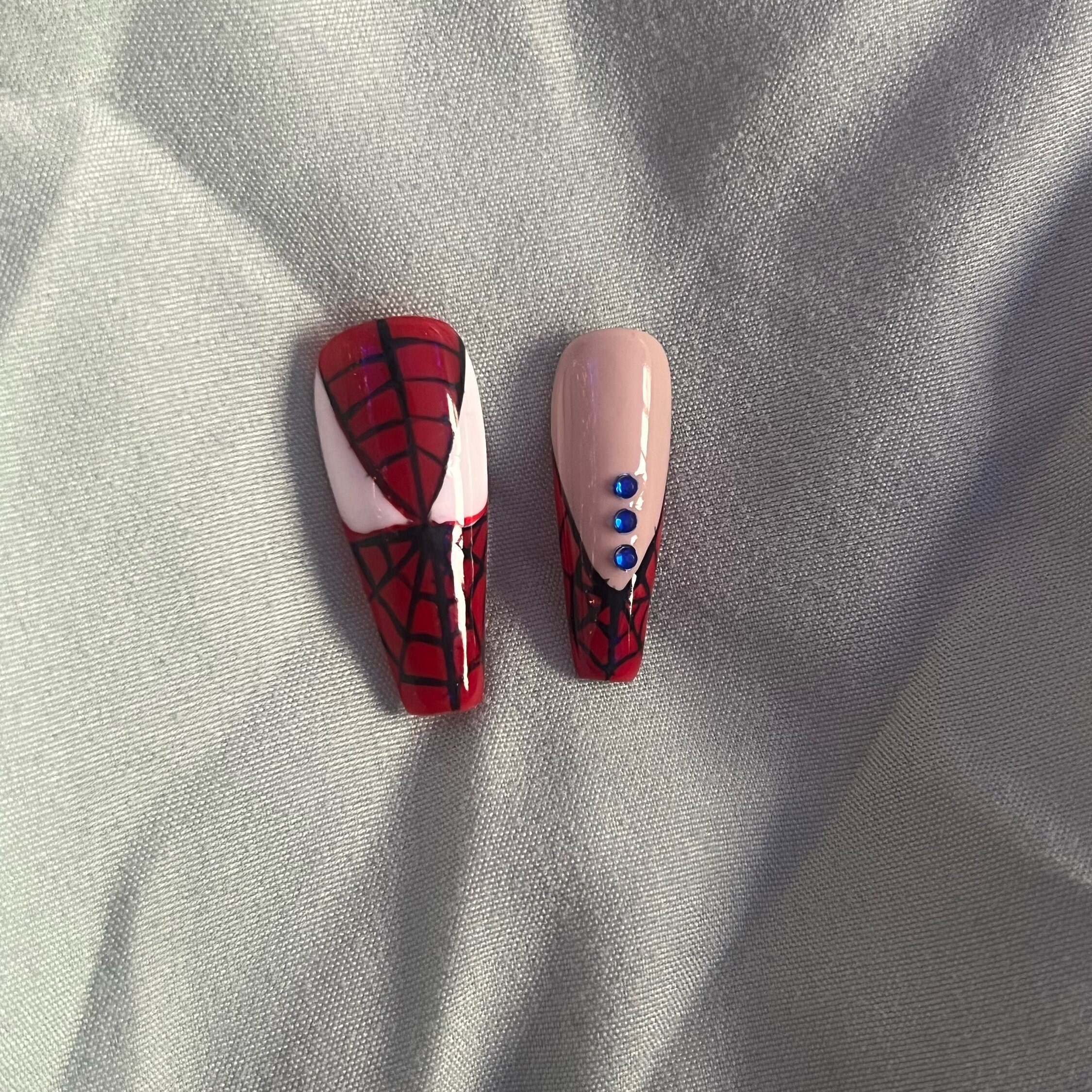 Spiderman Acrylic Nails