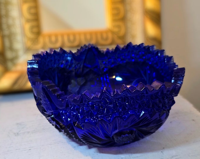 Vintage Rare L.E. Smith Blue Glass Bowl, Royal Blue Glass Sawtooth Bowl ...