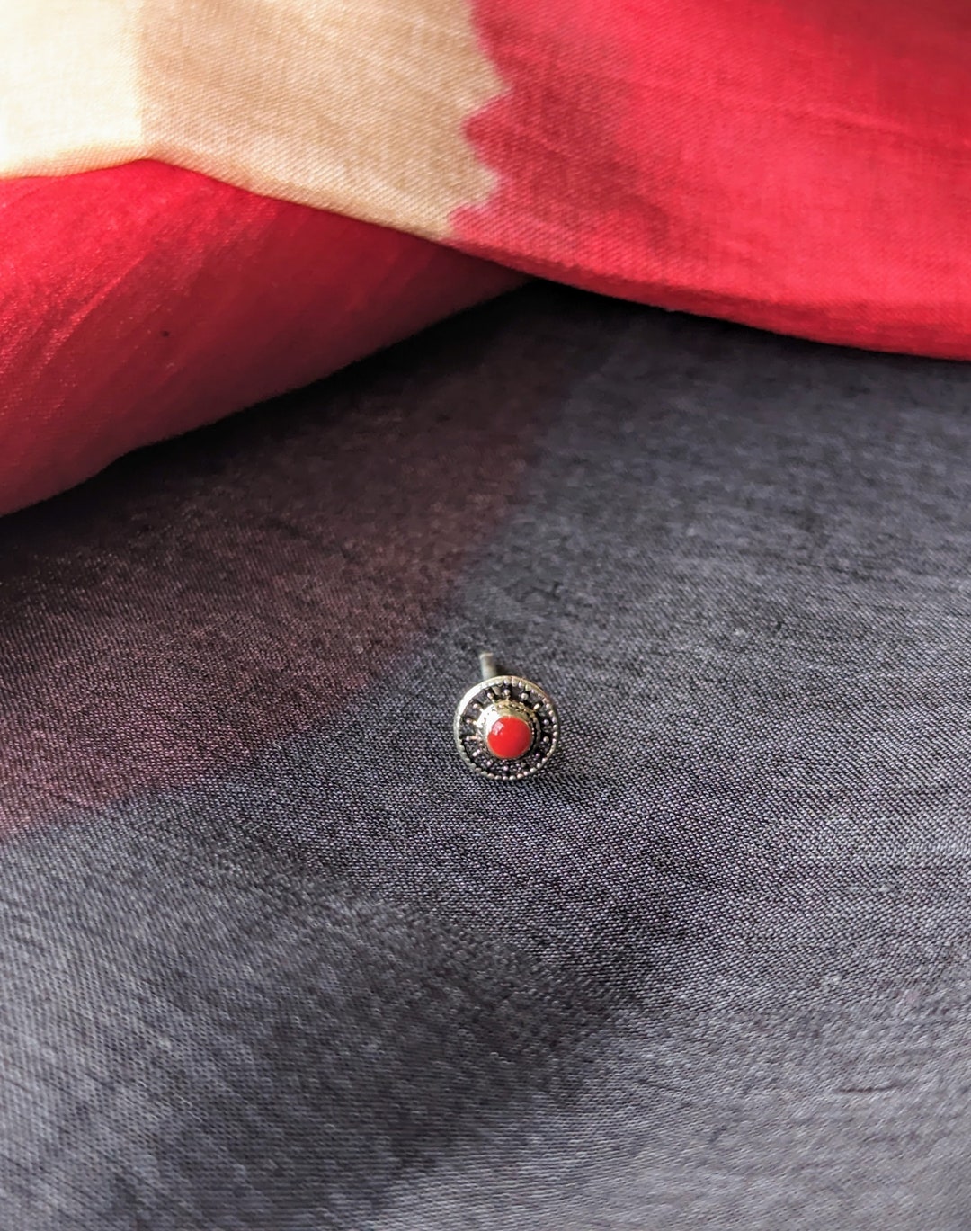 Ruby Red & Silver Circle Nose Pin - Nose Stud - Nosering ...
