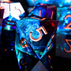 Blue Lightning DND D20 Dice, Resin Sharp Edge Dice Set, D&D Dice Set ...