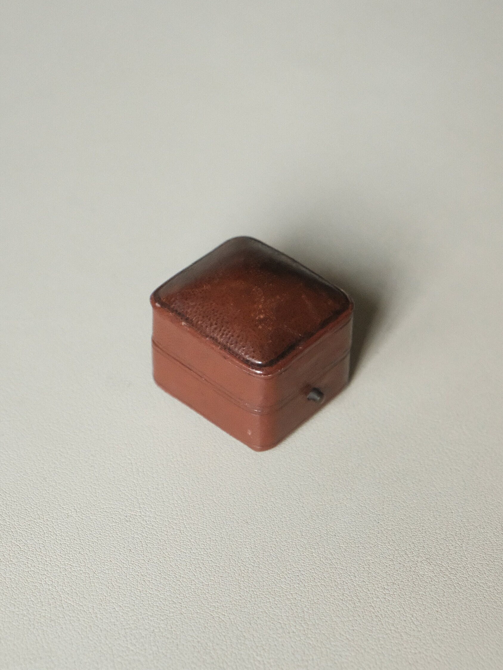 Antique Tooled Leather Ring Box - Etsy