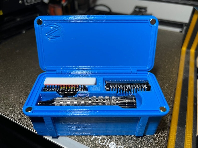 3D Printed Travel Case and Stand for Phoenix Artisan Accoutrements Ascension Select Twist Double ...