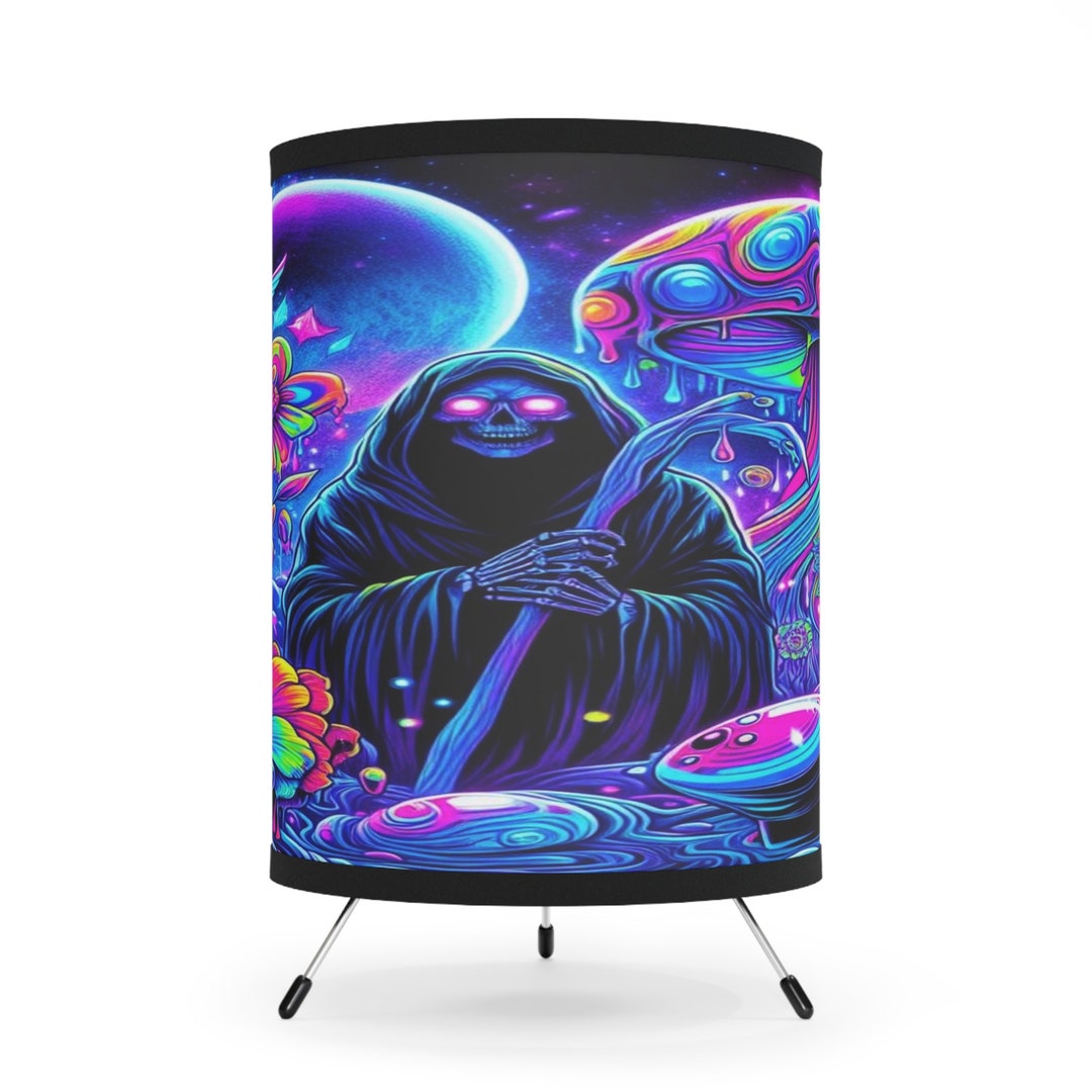 Reaper in the Realm Tripod Lamp With High-res Printed Shade, USCA Plug ...