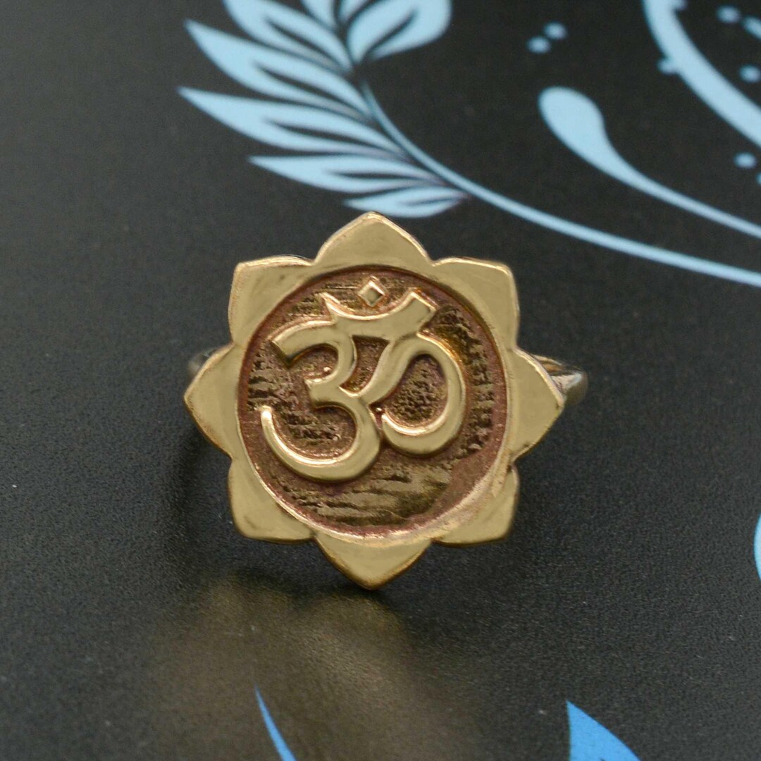 Brass Flower Om Ring, Symbol Ring ,yoga Ring, Om Signet Ring ...
