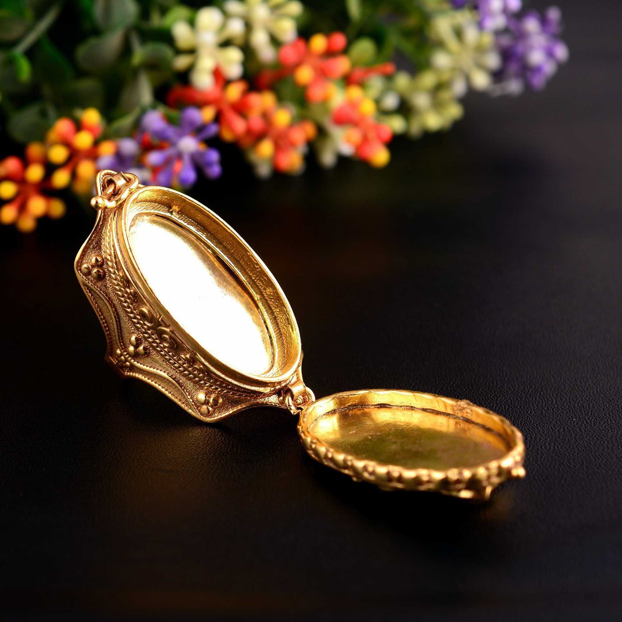 Snuff Box Ring, Poisoner Ring, Secret Message Ring, Bohemian Ring ...