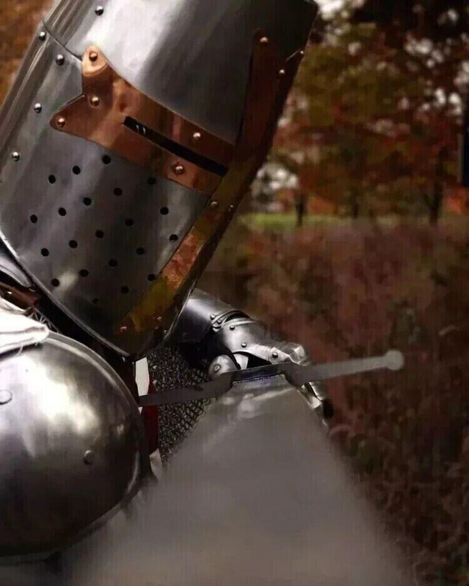 Medieval Knight Wearable Suit of Armor - Crusader Combat Full Body ...