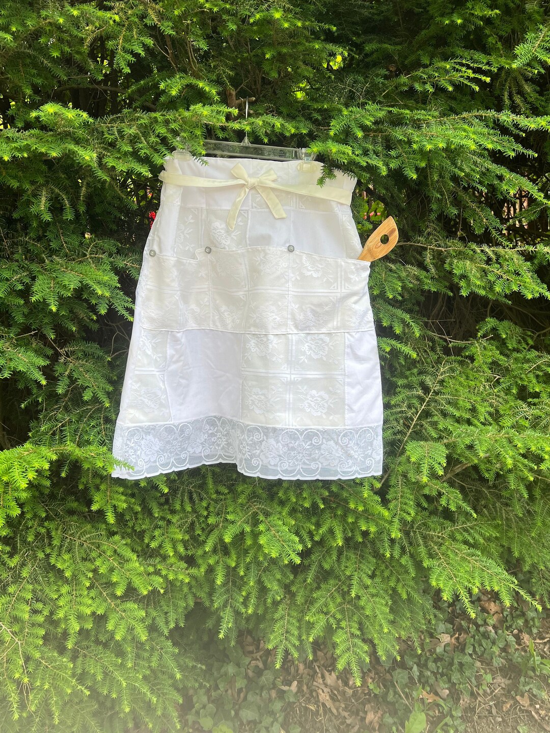 White Cottagecore Apron Vintage Fabric, 50s Pattern - Etsy