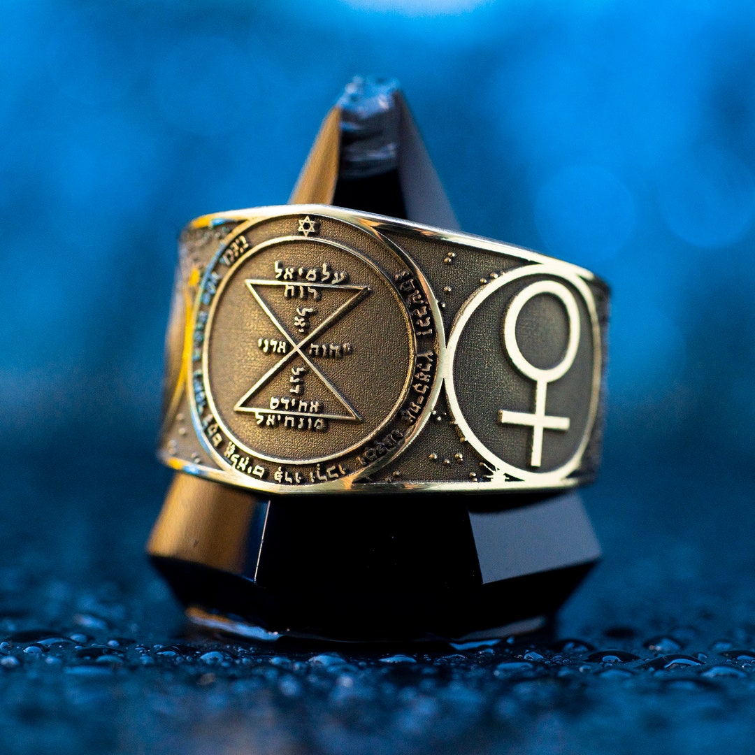 Goetia Third Pentacle of Venus - to Attract Love Holy Planetary Seal of ...