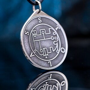 Stolas Teacher of Astronomy, Herbs and Precious Stones - Lesser Key of ...