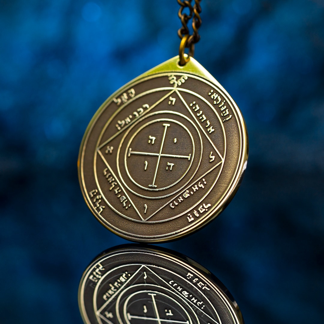 The Fifth Pentacle of Saturn Pendant Solomon Kabbalah Amulet Talisman ...