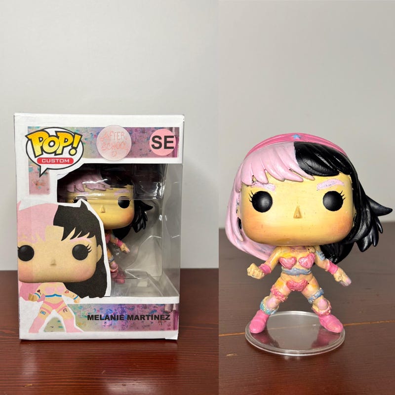 Melanie Martinez Funko Pop - Etsy