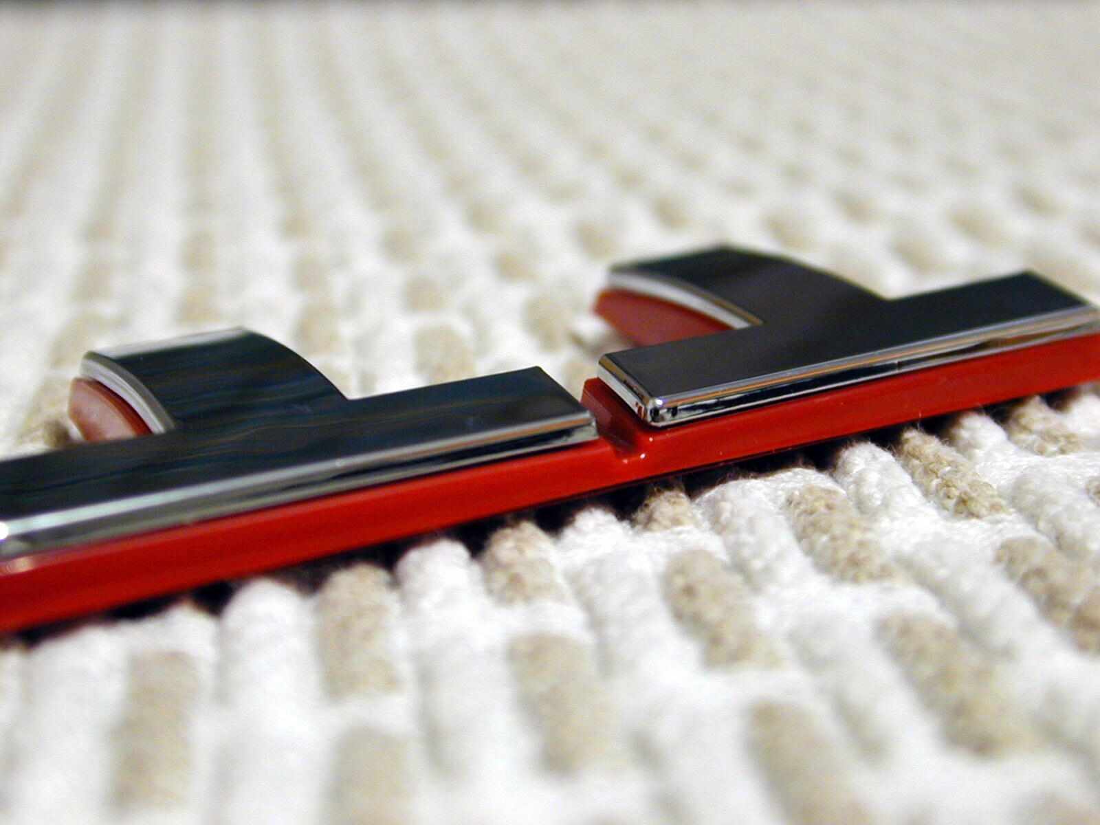 AUDI TT 8N MK1 Rear Emblem Tts Ttrs S Rs Badge Logo Emblem Frieze Rear ...