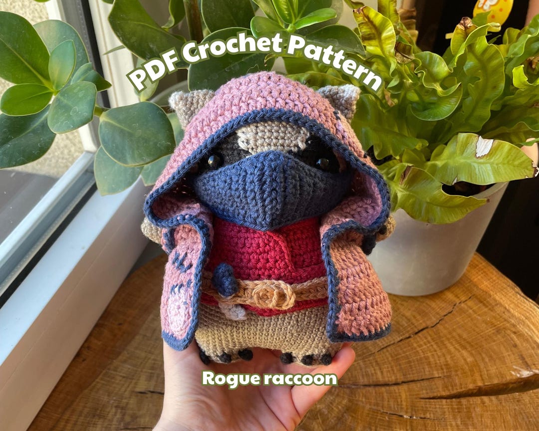 Rogue Raccoon | PDF Crochet Amigurumi Pattern | Cute Fantasy Plushie ...