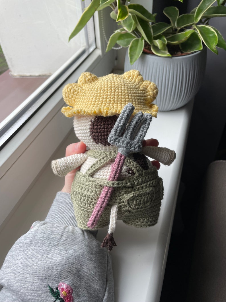 Farmer and Ice Cream Cow | PDF Crochet Amigurumi 2in1 Pattern | Plushie ...