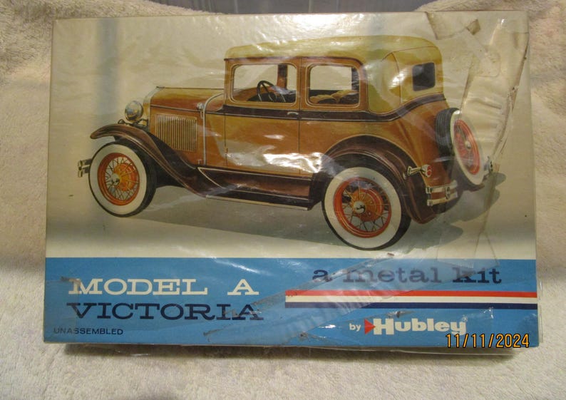 Hubley Metal Model A Victoria Model Kit 4866-300 Made in Lancaster, PA ...