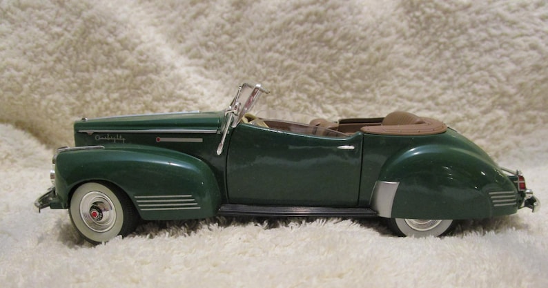 1941 Green Packard Darrin Convertible Signature Models - Etsy