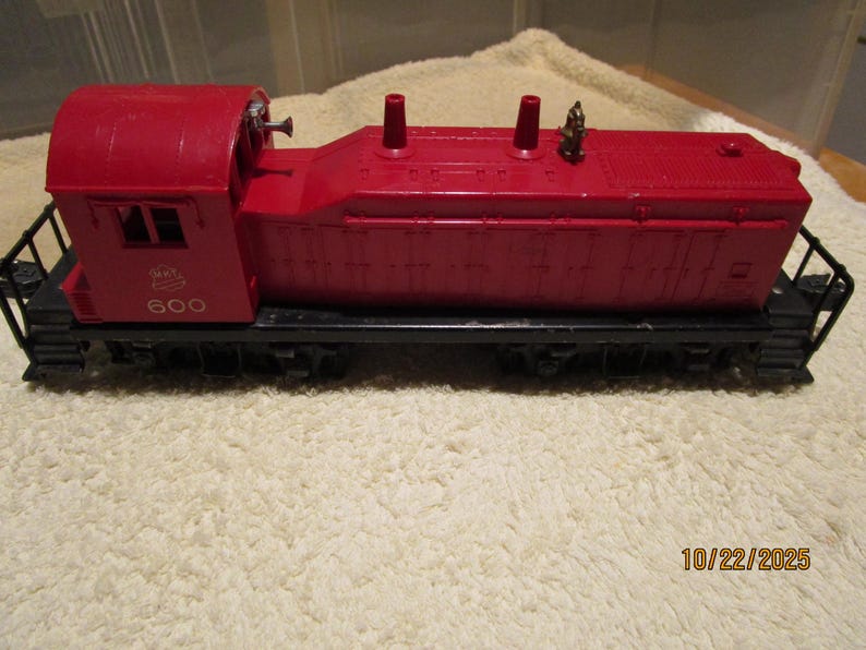 Vintage Lionel MKT 600 Red Diesel Engine, O Gauge - Etsy
