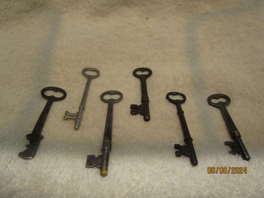 Six Skeleton Keys, Brass, Iron, Steel, Some Marked, Some Solid Barrel ...