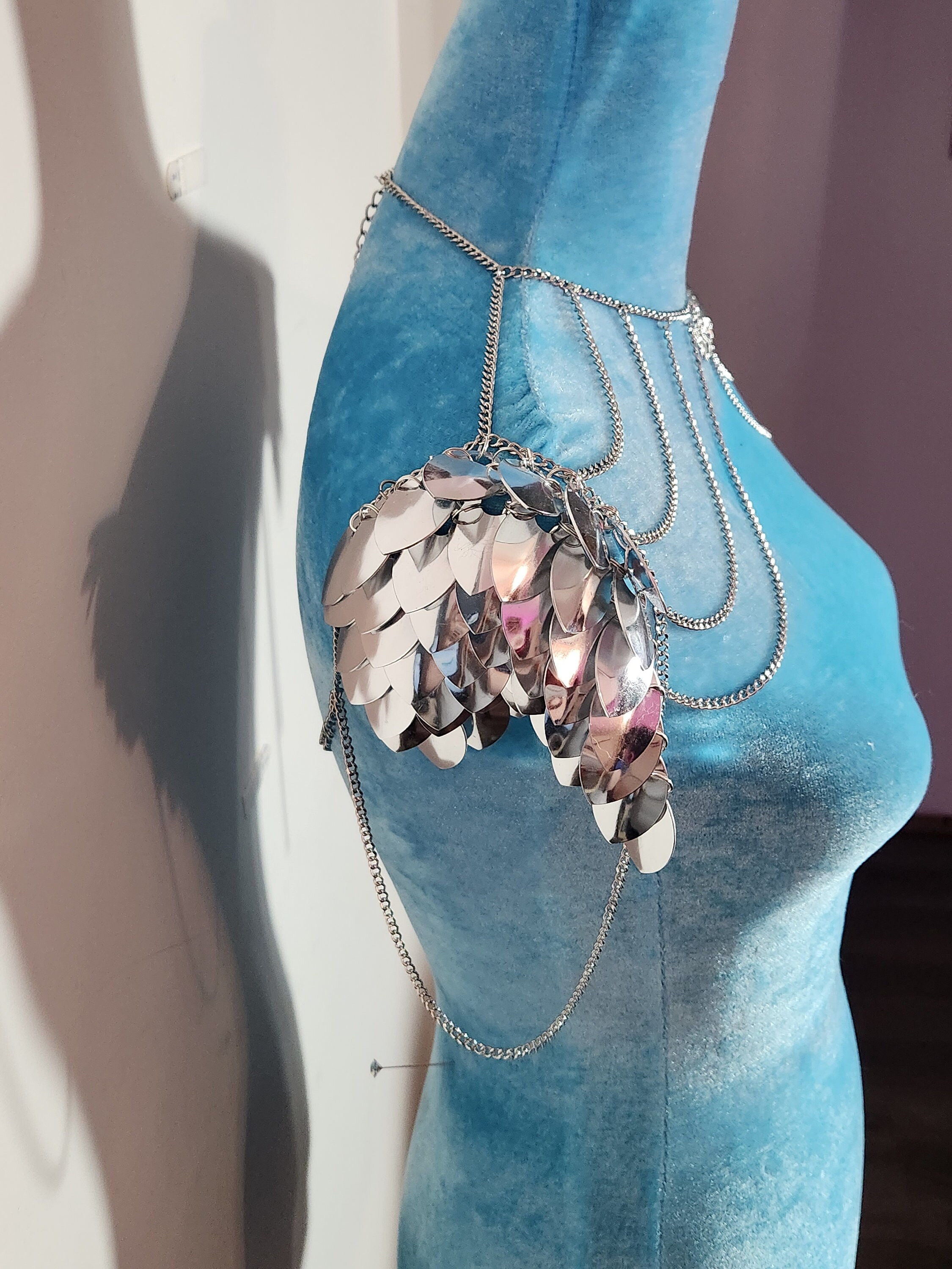 Scale Mail Dragon Scales Shoulder Armor Pauldron in Stock - Etsy