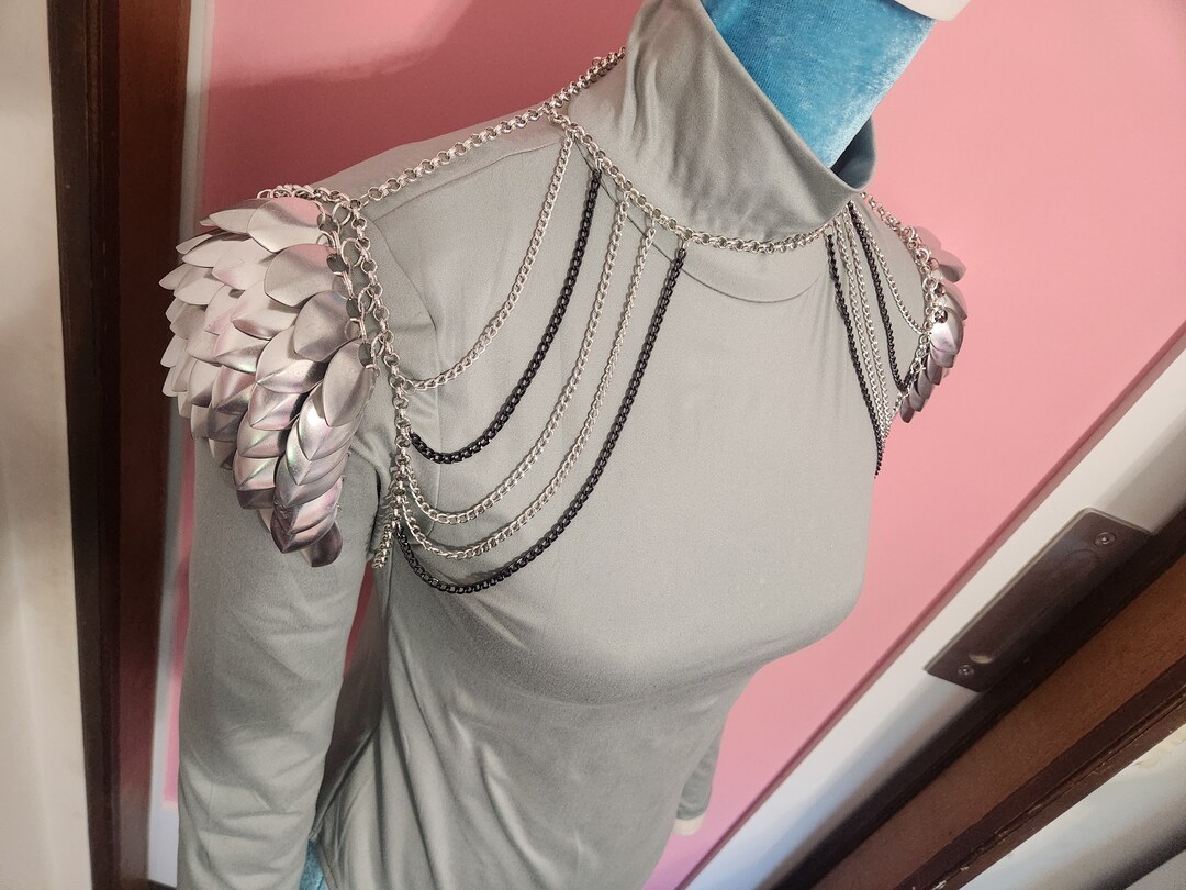 Dragon Scales, Scale Mail Shoulder Armor Pauldron, Cloak, Cape, Shawl ...