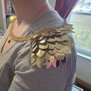 Unisex, Gold or Silver, Shoulder Scalemail, Dragon Scale Pauldron Armor ...