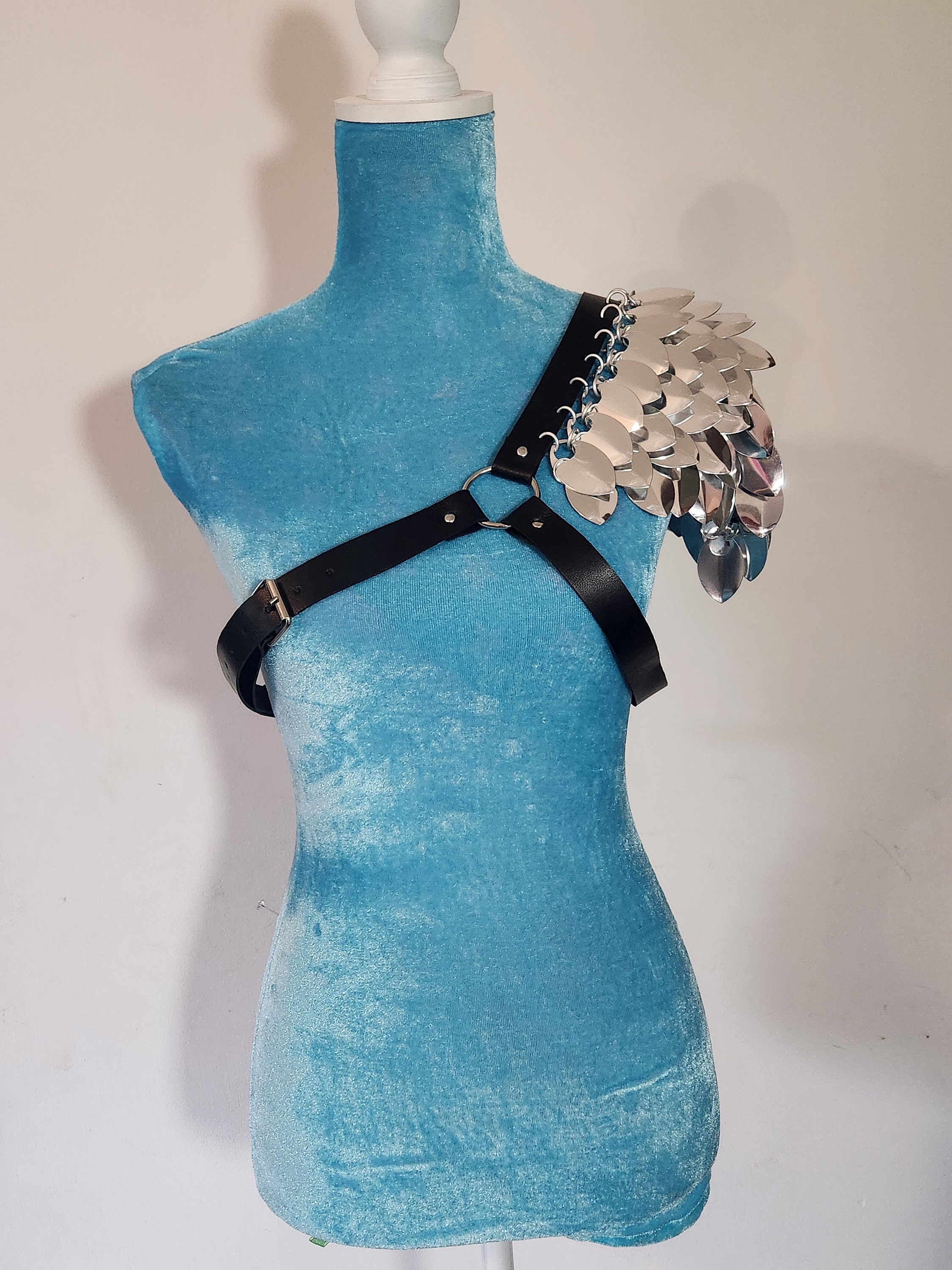 Extra Large Shoulder Scalemail, Dragon Scale Pauldron Amour - Ready to ...