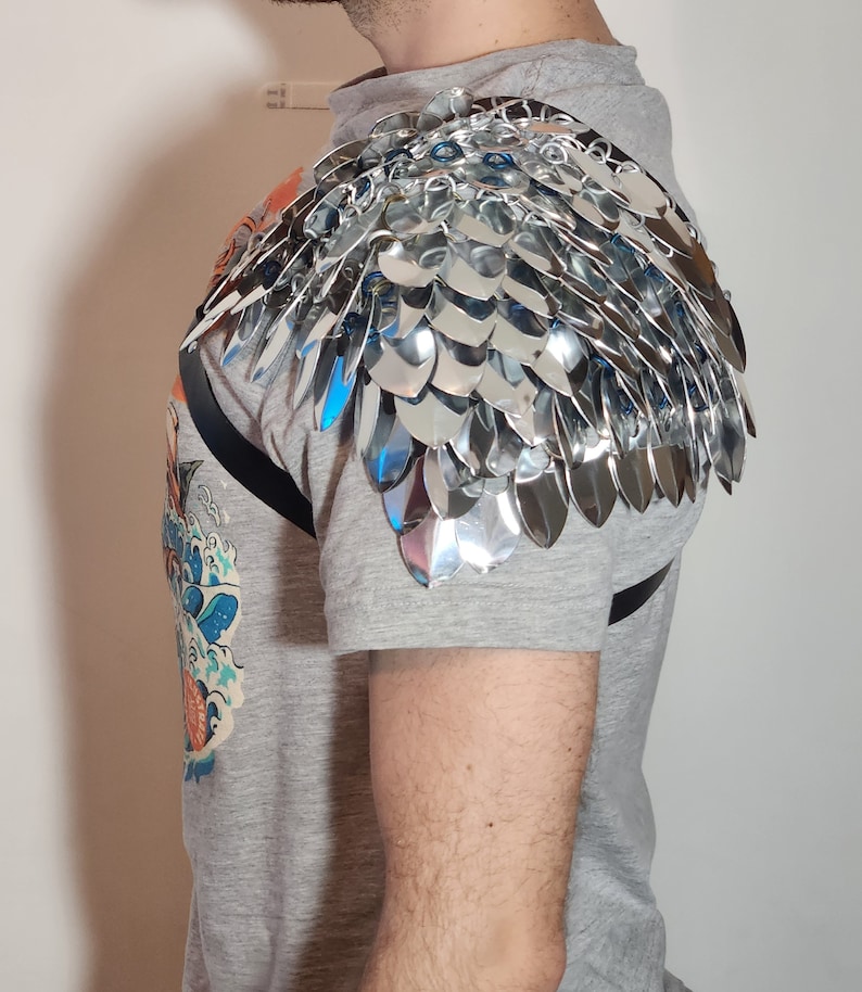 Extra Large Shoulder Scalemail, Dragon Scale Pauldron Amour - Ready to ...