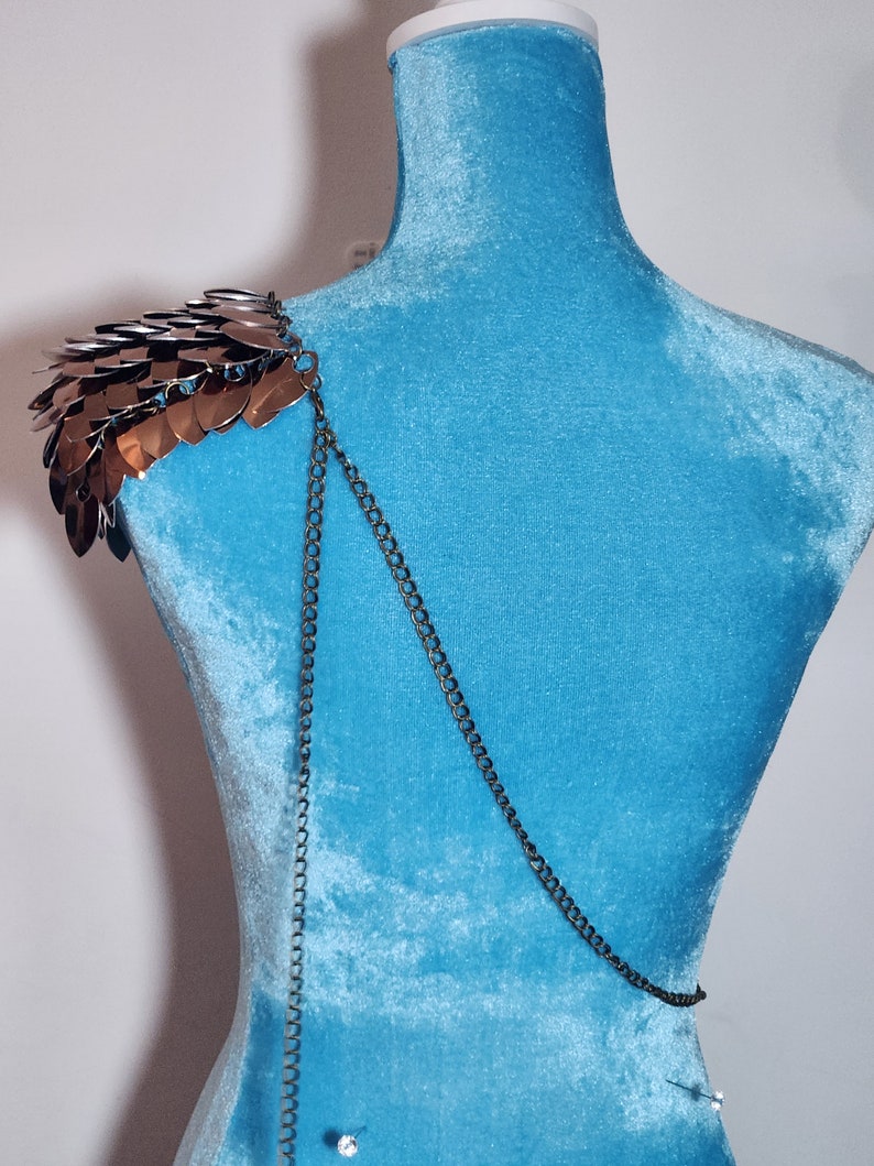 Unisex, Longer Scale Mail, Dragon Scales Shoulder Armor Pauldron, in ...