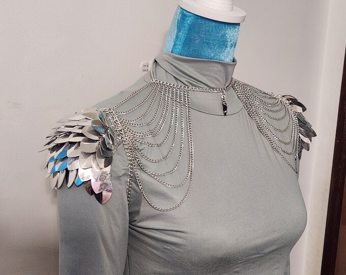 Dragon Scales, Scale Mail Shoulder Armor Pauldron. - Etsy