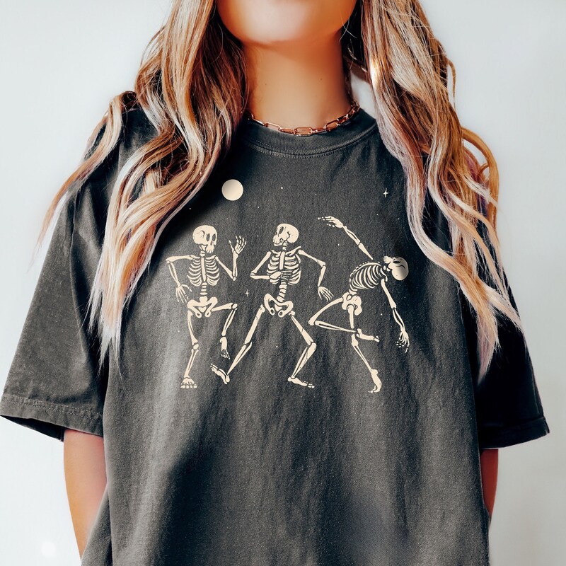 Skeleton Tee - Etsy