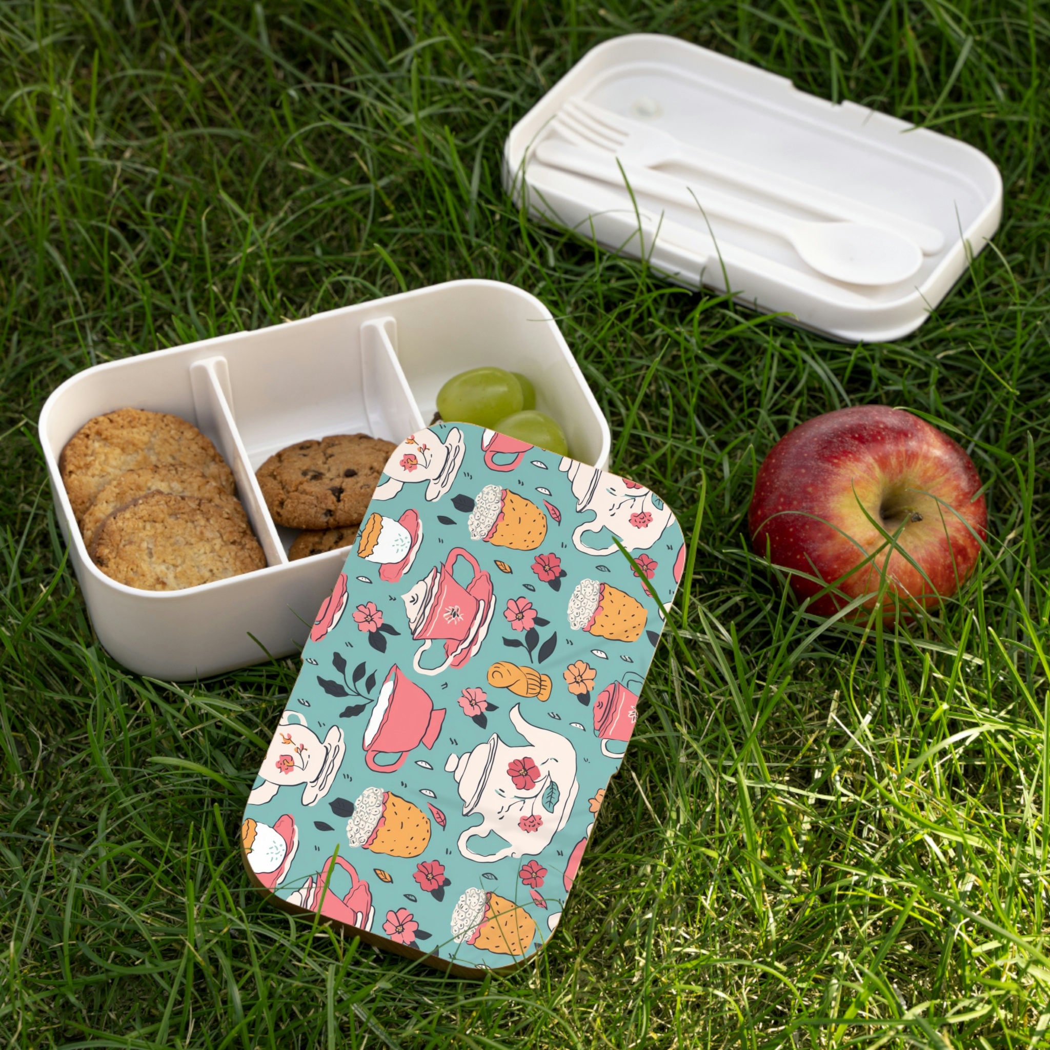 Elegant Bento Lunch Box Tea Party Theme Vintage Style Food Container ...
